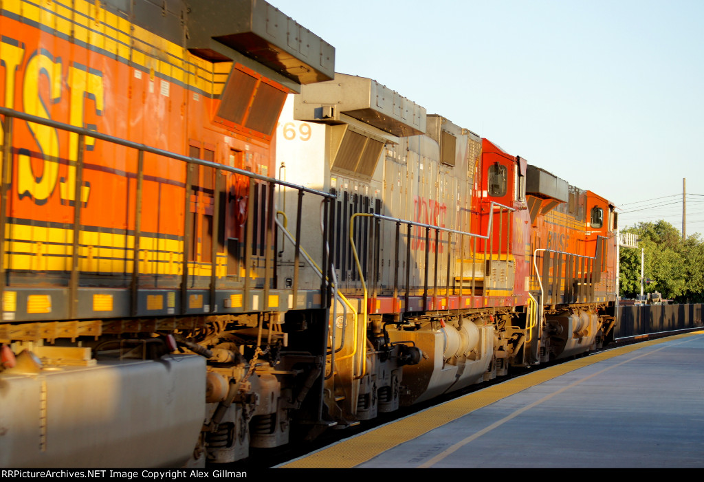 BNSF 769 Eastbound